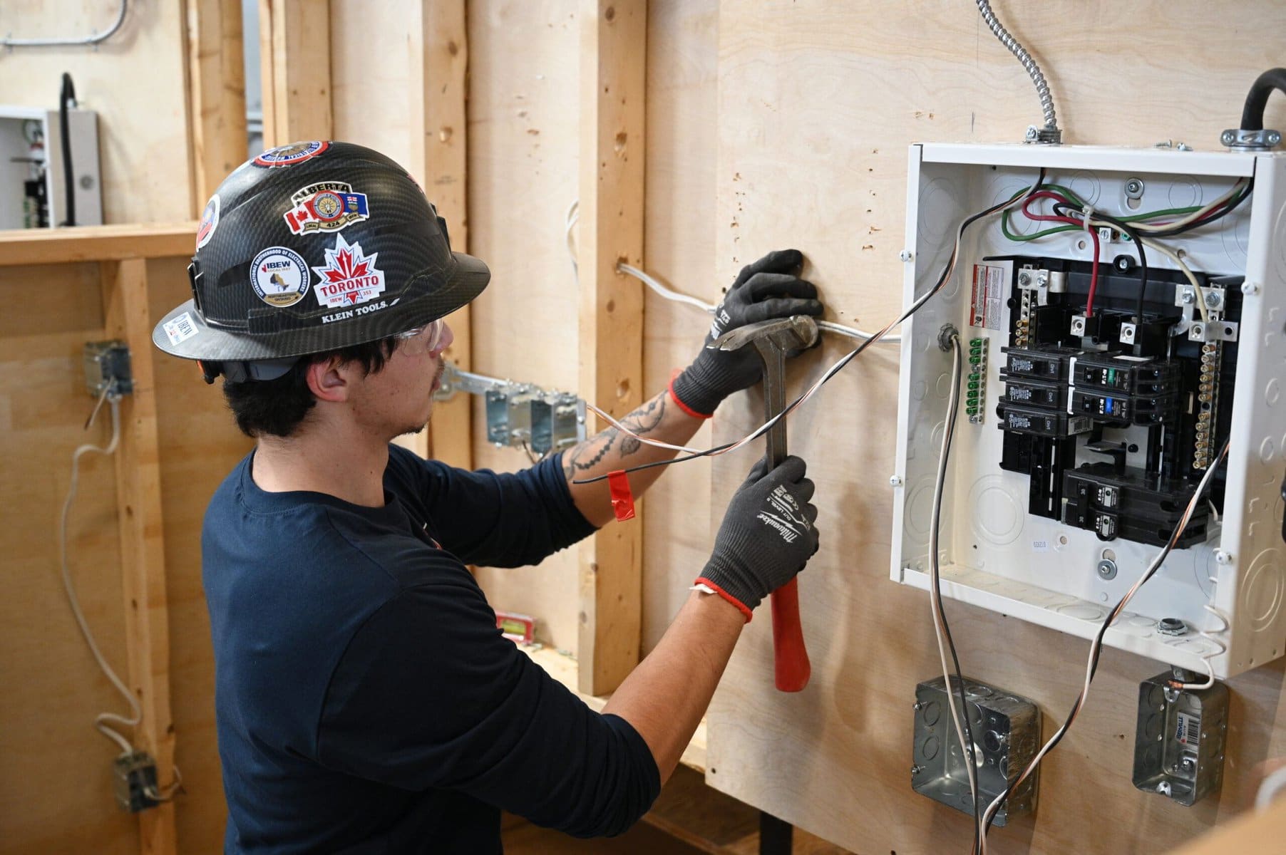 Local 353 Hosts 2022 Skills Ontario Electrical Wiring Competition ...
